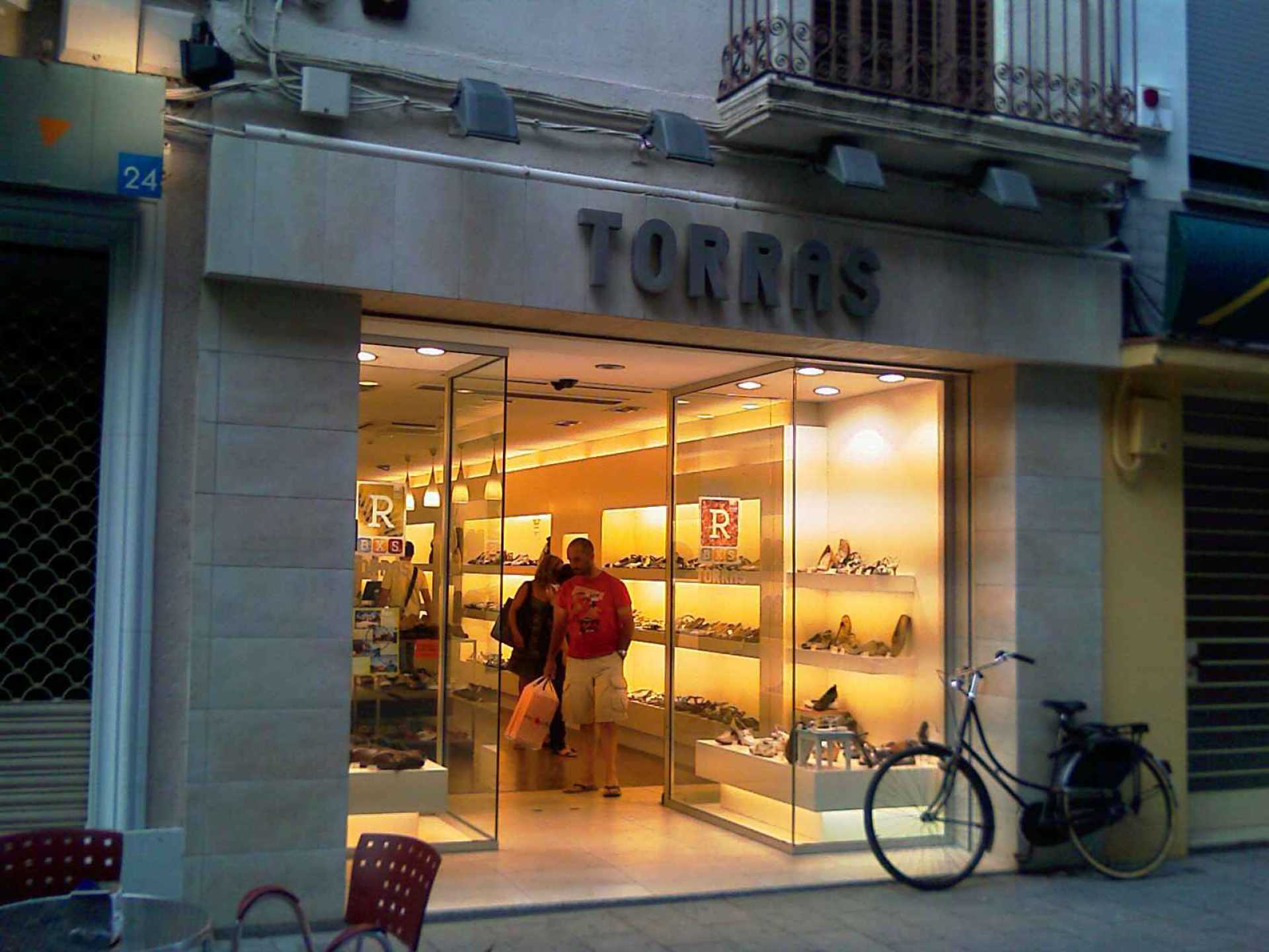 Air curtains photo gallery